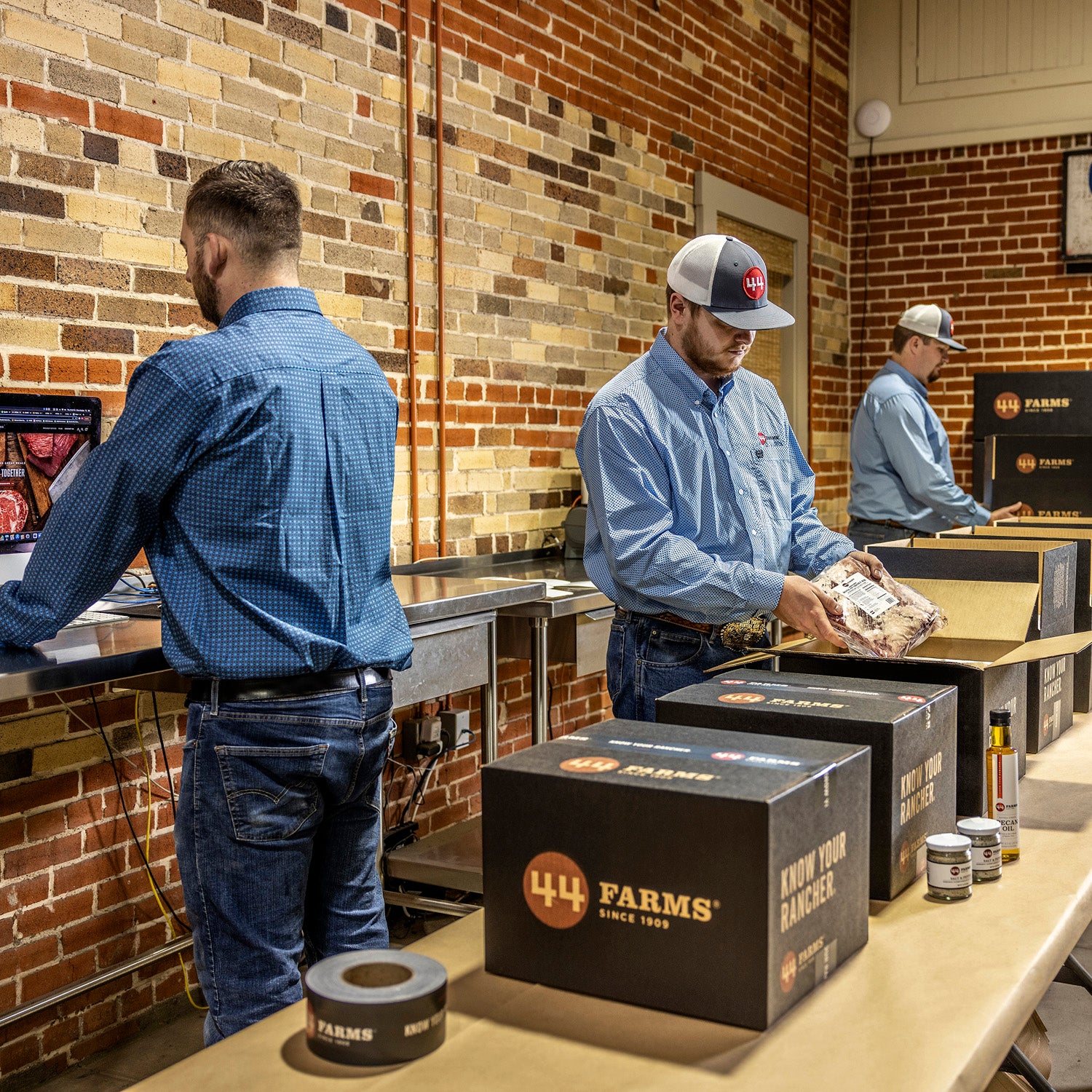 Our Promise - Antibiotic & Hormone Free Beef & Steak | 44 Farms – 44 Steaks